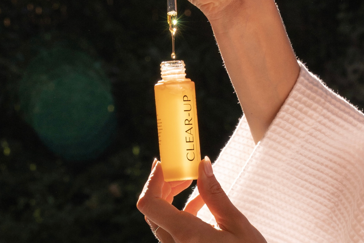 Clear-Up Face Oil: A Solution for Acne and Breakout-prone skin ...