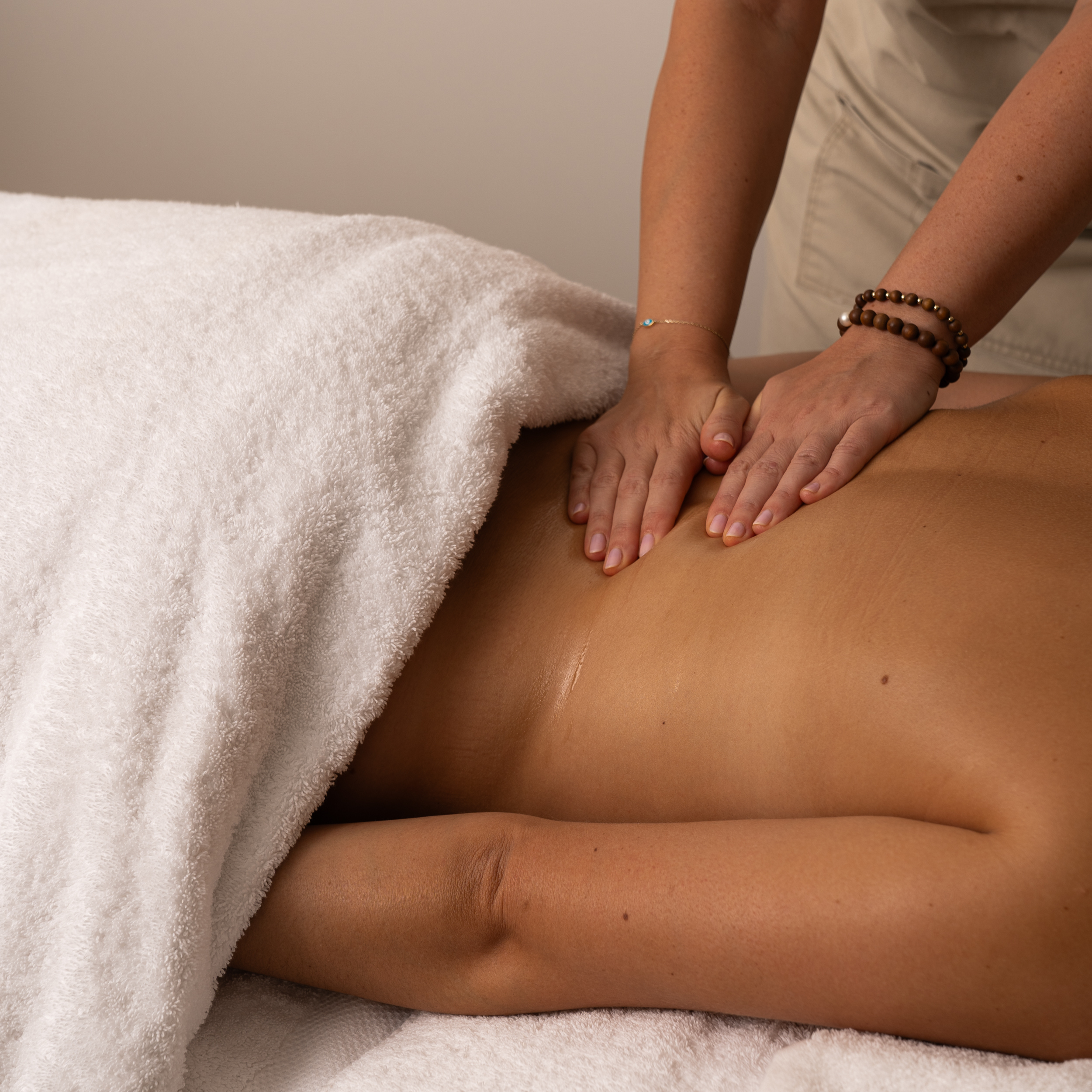 Body & Massage Treatments – Heartwood Natural Harmony